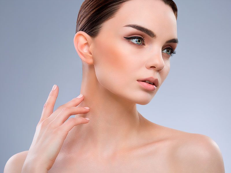 What Microneedling Really Feels Like | Toronto Clinic